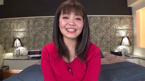 初めての素人ストリップダンス カメラの前で恥ずかしがりながら裸になってオマ コ丸見えで踊ってもらっちゃ 309815 人気av女優観察日記