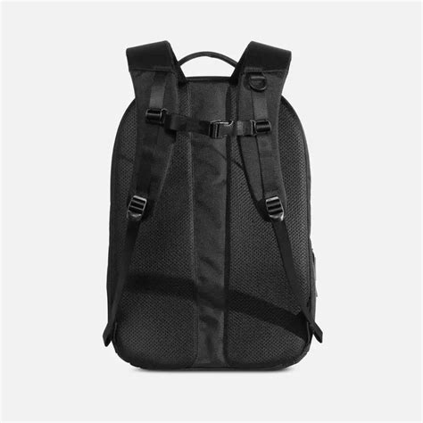 The Aer Fit Pack 2 Backpack: The Compact Gym/Work Backpack - Mancarry