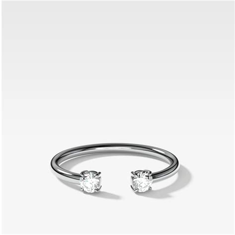 Claw Diamond Band Negative Space Ring