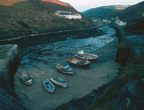 Understanding Tornadoes Causes Stages And Warning Signs Maximum Weather Instruments