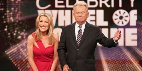 Vanna Whites Wheel Of Fortune Origin Story Will Surprise You