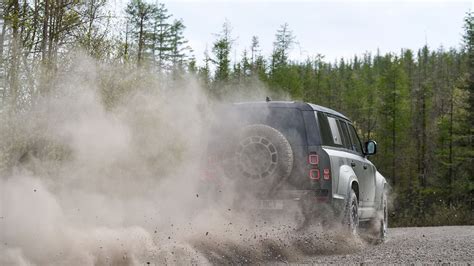 2025 Land Rover Defender Octa Это лучший внедорожник