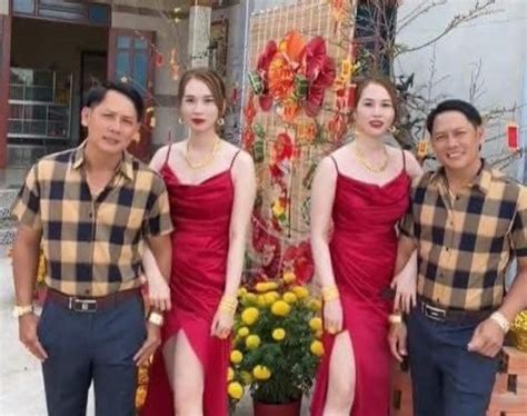 Độc lạ Việt Nam chị em sinh đôi lấy chồng cũng là anh em sinh đôi Tin Việt Nam https