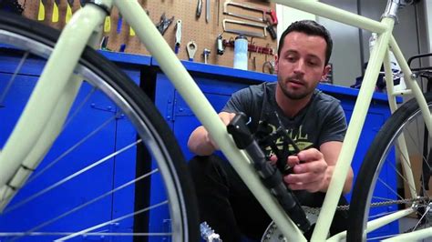 How To Mount And Use A Frame Pump Youtube