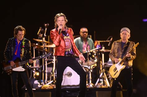 Rolling Stones Debut Classic Song Live To Kick Off New Tour