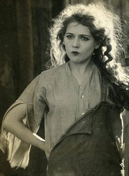 Pin By Monique Mcdonald On Photos Silent Film Movie Stars Mary Pickford