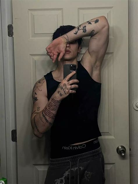 Chat With Zade Daddy Abdl Nsfw Enjoy Free Unrestricted Ai Character