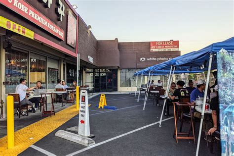 Koreatowns Outdoor Dining Is Starting To Resemble South Korean Pochas
