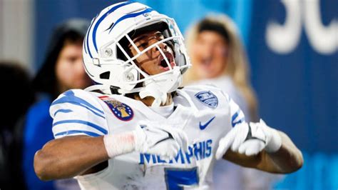 Memphis Footballs Sutton Smith Out Vs Troy Long Term Status Uncertain