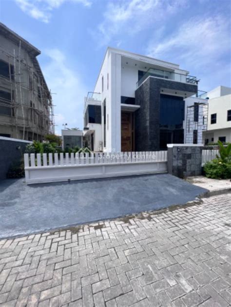 For Sale Super Luxurious Exquisitely Designed Fully Detached Duplex