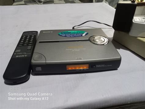 SONY VCD RM-DV500,MINUS: Tekan Play..sekitar 2 menit mati,begitu trus..siapa tau ada yg bisa ...