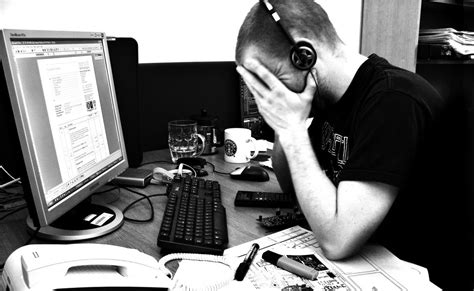 Sextorsión Tras El Intercambio De Fotos íntimas