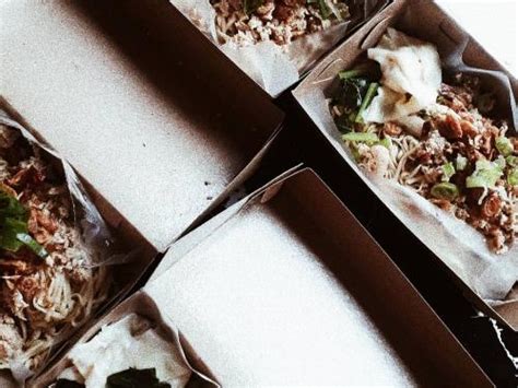 11 Tempat Makan Bakmi Ayam Pedas Favorit Di Jakarta