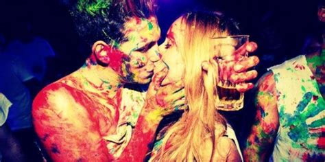 10 Really Bizarre Ways To Turn Him On Thanks Science Yourtango
