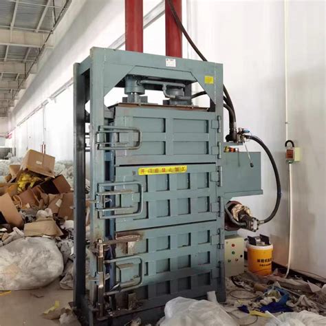 135t Professional Metal Chip Compactor