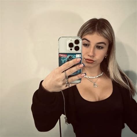 𝒞 Carolina Ercoli On Threads