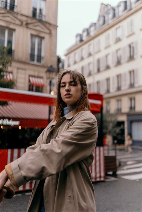 Aurore Modelo De Paris France