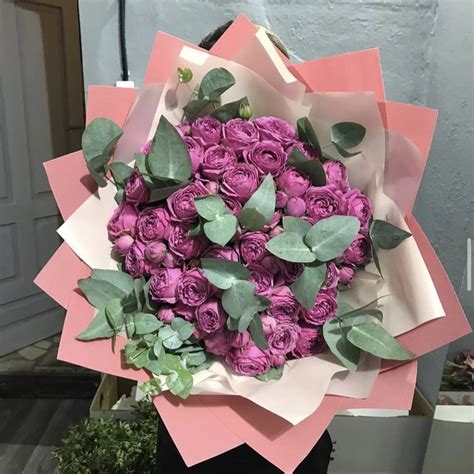 Букет из 50 кустовых роз - заказать и купить за 17 890 ₽ с доставкой в ...