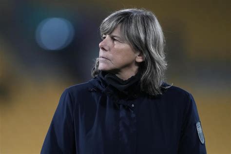 Italia Femminile Brutto Ko Contro La Svezia La Ct Bertolini Criticata