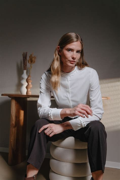 ETERNA | Ihr Online-Shop für Damen- & Herrenmode