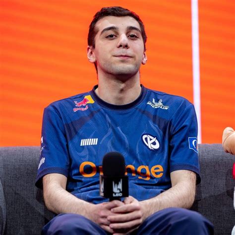 Vladi Transféré Chez Fnatic Un Renfort Clé Pour La Saison Lol
