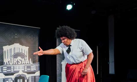 2025 Princess Essex Review Anne Odeke Gibt Der Schwarzen Britischen