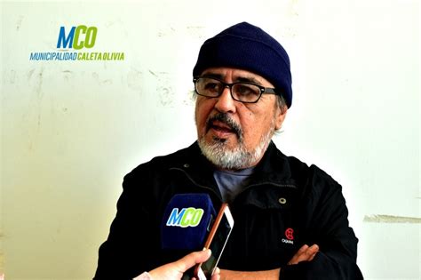 César Barrientos Trae Su Arte Barrial A Caleta Olivia