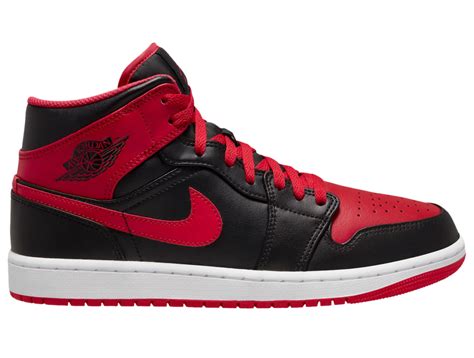 Air Jordan 1 Mid Alternate Bred” · Sir Pierres Godispåse