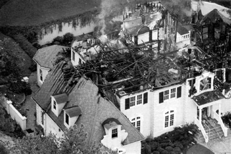 Lisa Left Eye Lopes Of Tlc Burns Down Andre Risons House