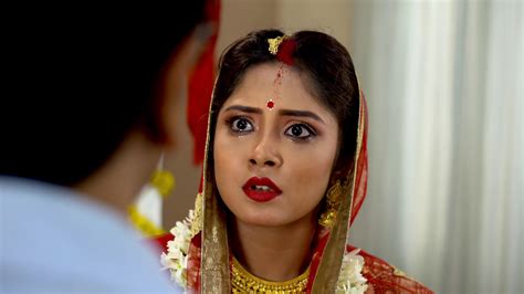 Watch Ogo Nirupama S1 Episode 279 On Jiohotstar