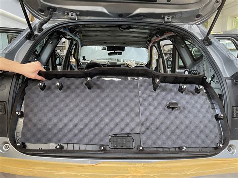 Полная шумоизоляция Haval Jolion за 1 день всего салона - фото и цены в ...