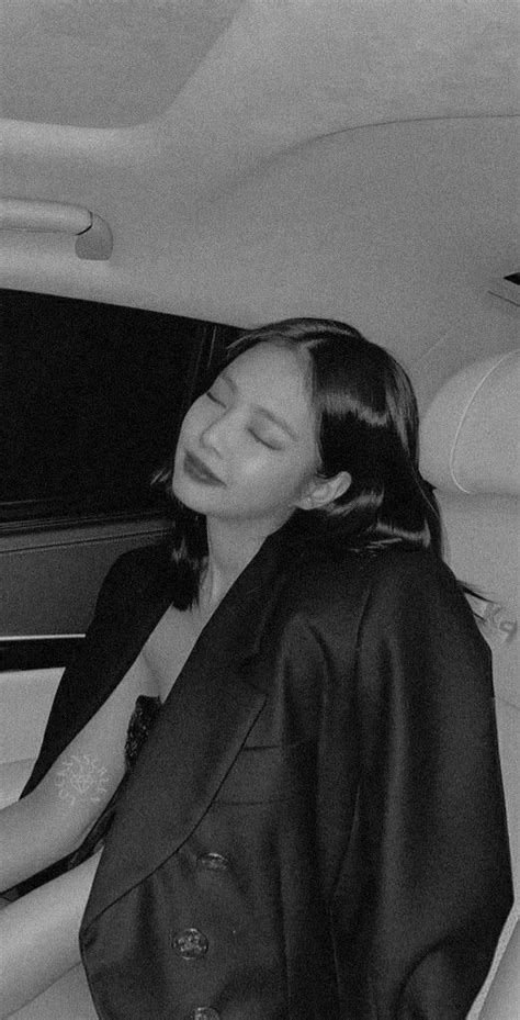 Pin Di 기아라♡ Su Kim Jennie♡ Sfondi