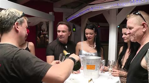 Die Porno Videos In Der Kategorie Folterkammer Xhamster