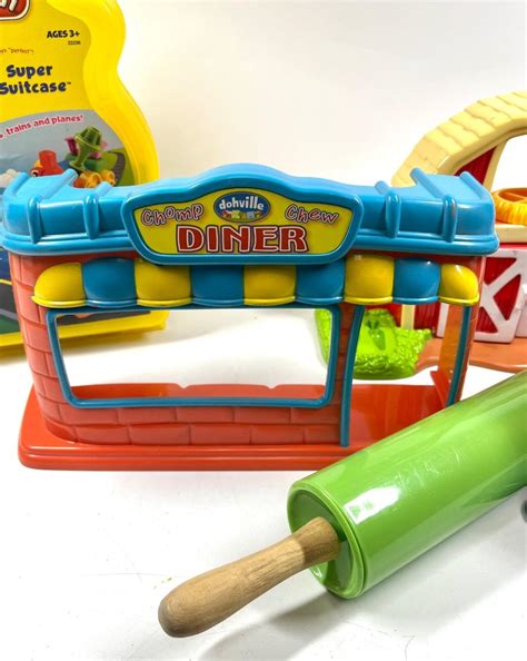 Play Doh Set Assorted Pieces Farm Set Rolling Pins And More
