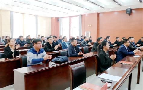 京滨工业园党总支召开党员大会补选委员 京滨工业园