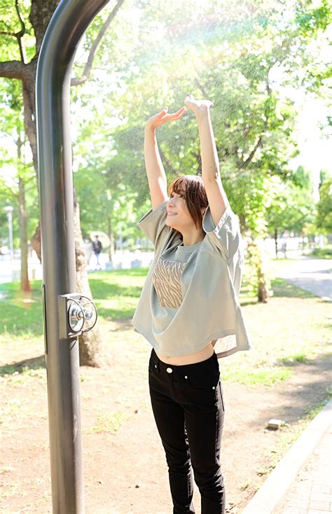★抜ける！エロブログ★ 俺の見た膣女 【流出】本〇翼 自称陰キャのゲーマー 自然体が美しいナチュラル美少女 入れただけで痙攣する超敏感な