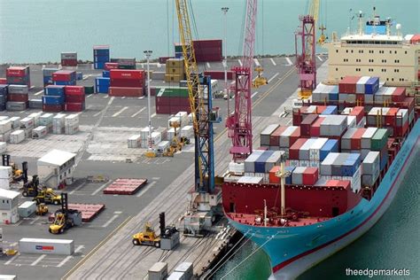 Malaysian Ports Left Out As Container Shipping Lines Consolidate