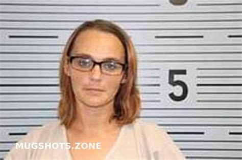 Leslie Amanda Dotson 09302022 Jackson County Mugshots Zone