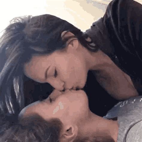 Girls Making Out  Tumblr