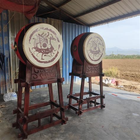 立式牛皮大鼓为何成为战鼓、威风鼓、寺院鼓、舞蹈鼓等演出道具的首选？ 战鼓 淘宝好物网