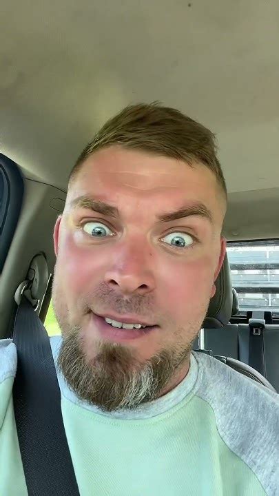 Strine Gives New Meaning To Pole Vaulting Olympics Polevault Winning Wow React Spicy