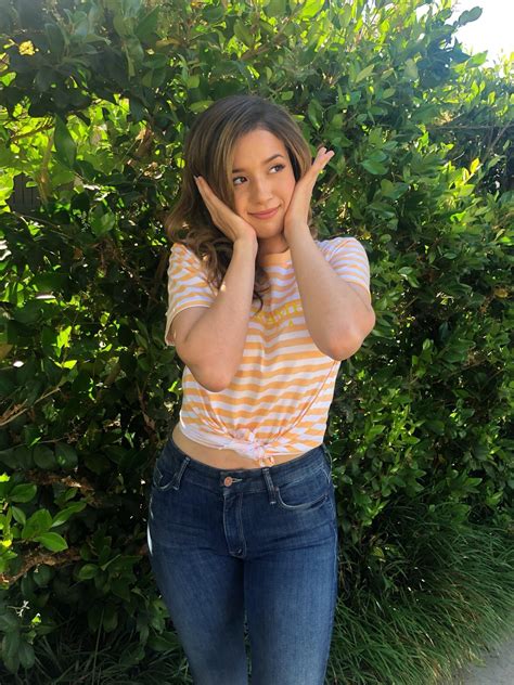 Squishy Cheeks Scrolller