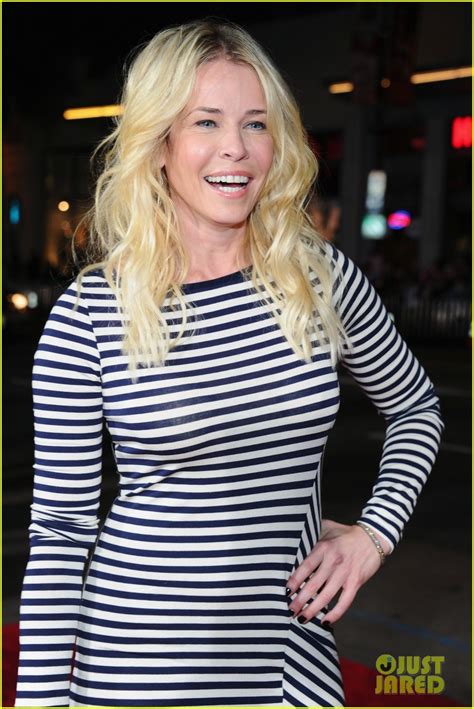Reese Witherspoon And Chelsea Handler War Premiere Photo 2626600