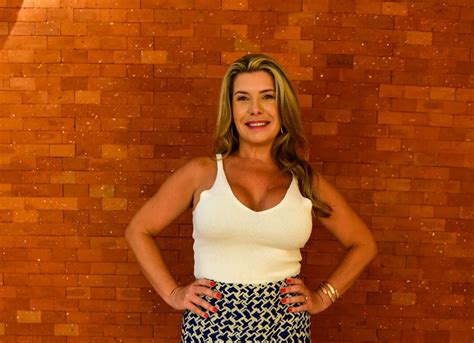 Renata Costa Produzirá Cenografia Da Posse De Ailton Krenak Na Próxima