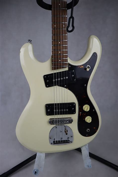 Guyatone Lg 127t 1969 White Mosrite Ventures Model Copy P90 Reverb