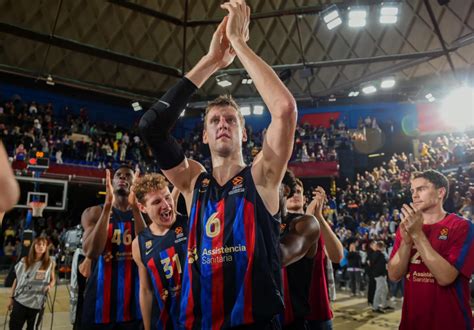 Veselyden Shane Larkin Vakfına Bağış Basket Dergisi Basketbol Basketbol Haberleri