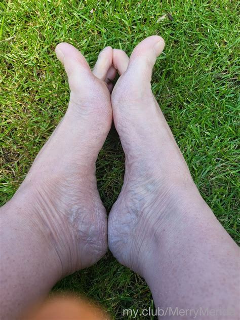 Merry Meridas Unloved Feet Free Photos 19 Pics Xhamster
