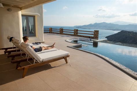 Best Things To Do In Naxos Greece Earth Trekkers Best Things To Do In Naxos Greece Earth Trekkers