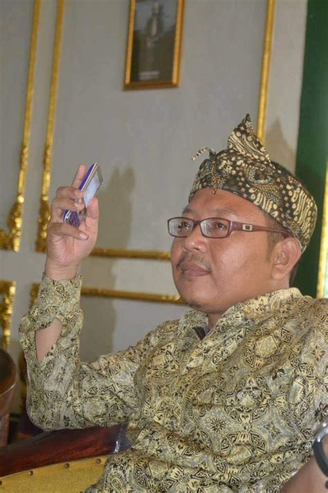 Lewat Jalur Independen Budayawan Akbarudin Sucipto Akan Maju Dalam Pilwakot Kota Cirebon
