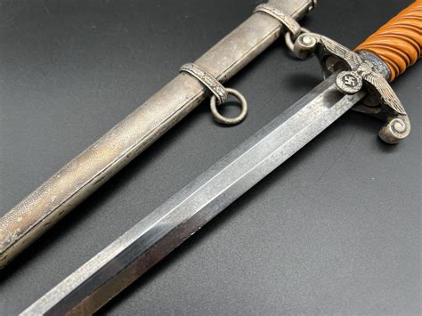 Early Slender Grip Army Dagger By Alcoso Edged Militaria